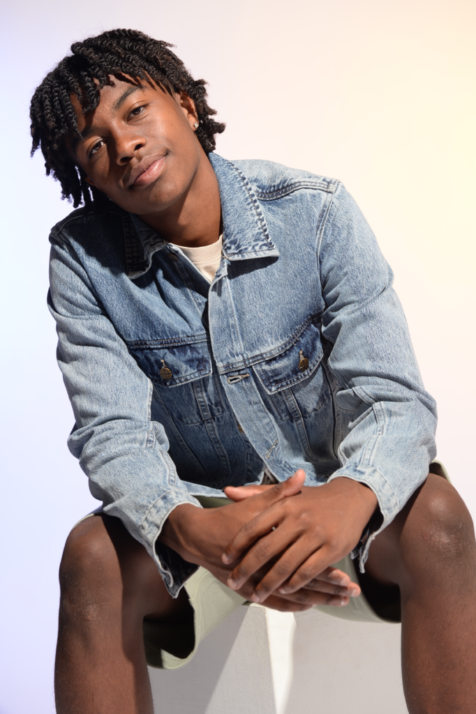 Overtime Unveils College Athlete NIL Program, Signs Ceyair Wright ...